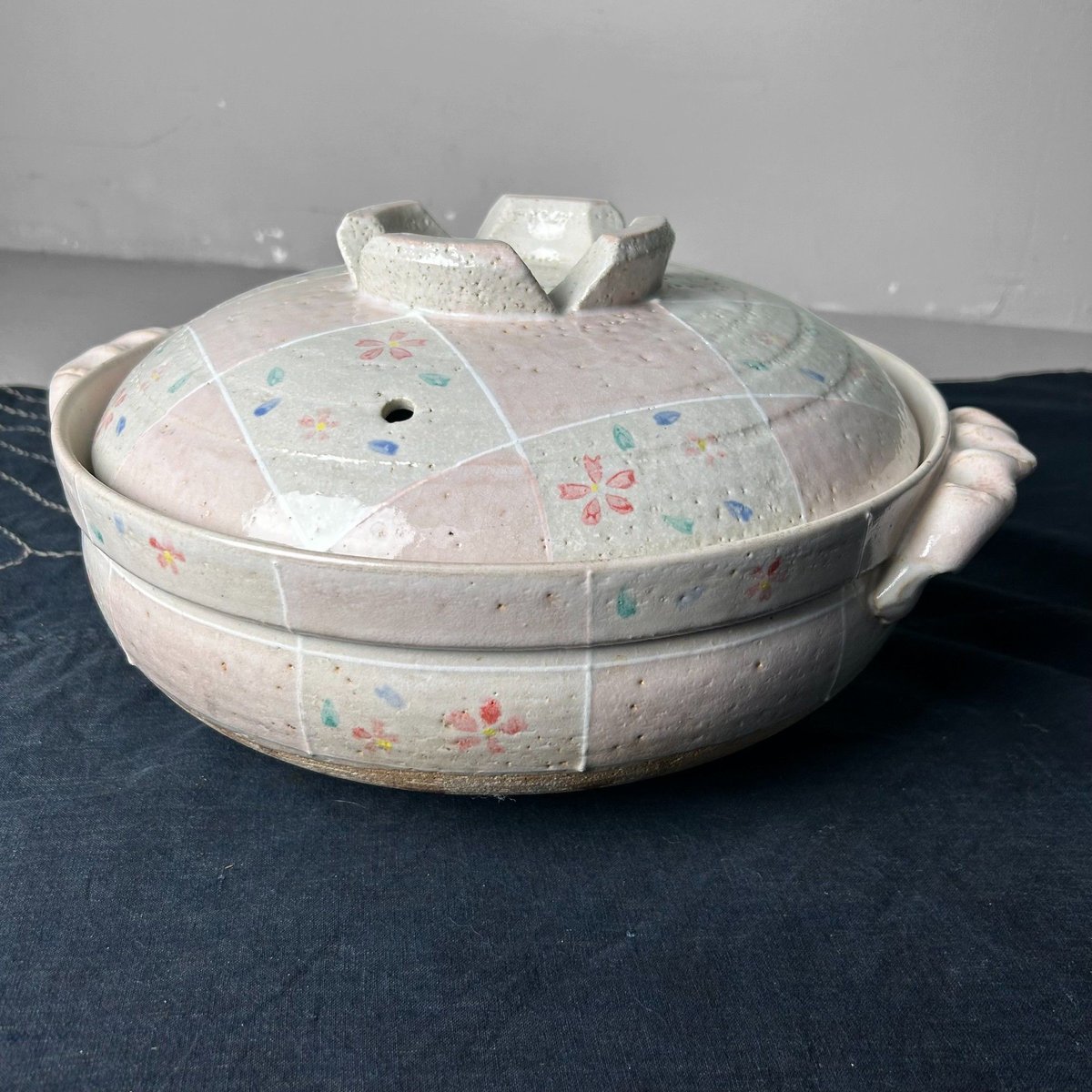 Japanese Donabe Earthenware Cooking Pot, 1960s for sale at Pamono