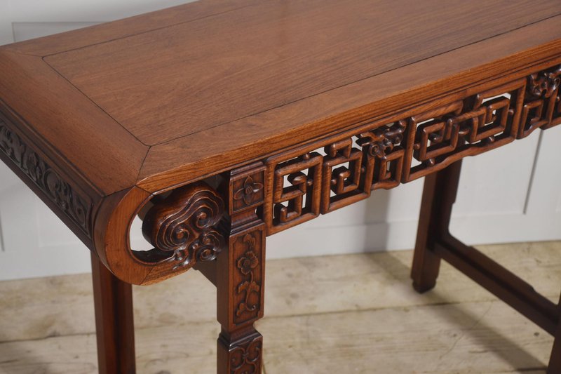 Chinese Altar Table, 1890s for sale at Pamono