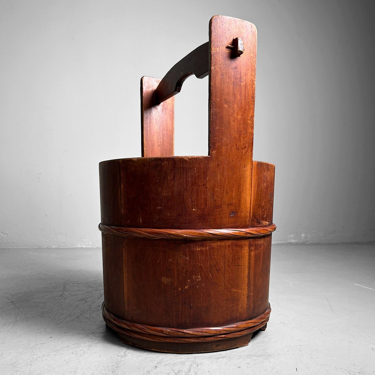 Japanese Traditional Water Bucket, 1920s for sale at Pamono