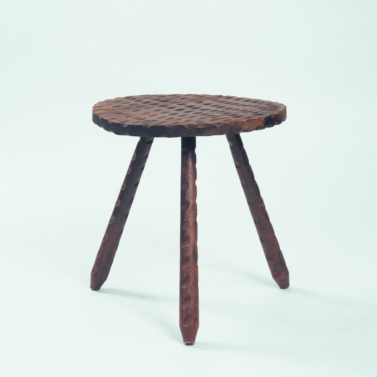 Brutalist Tripod Side Table in Carved Wood, 1960s for sale at Pamono