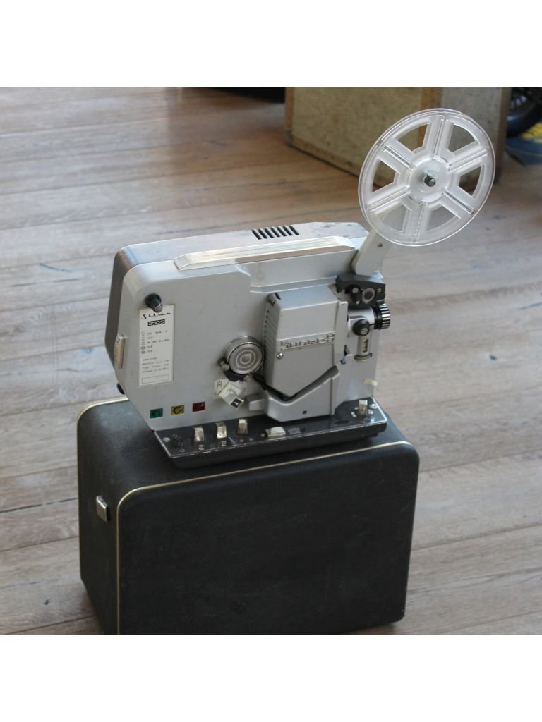 250 S Magnetic Sound Projector from Silma, 1970s for sale at Pamono