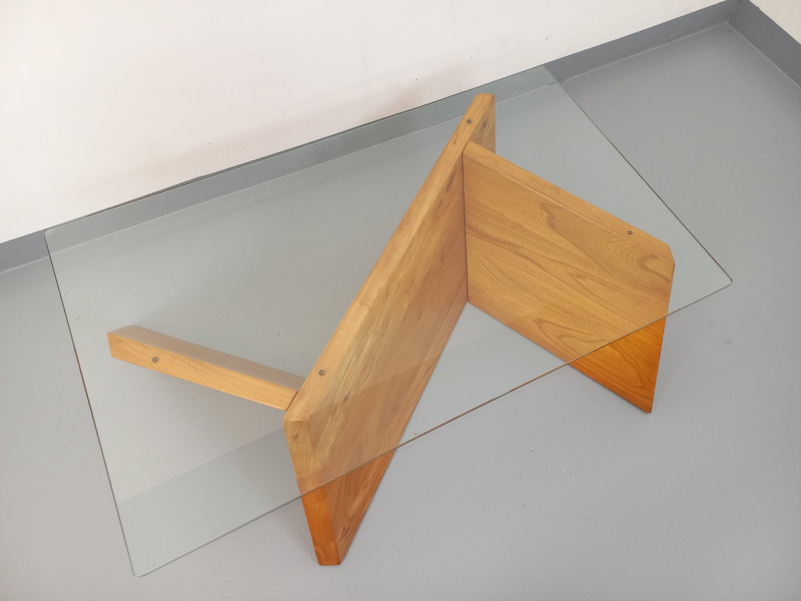 Vintage Rectangular Coffee Table in Elm and Glass, 1980s for sale at Pamono