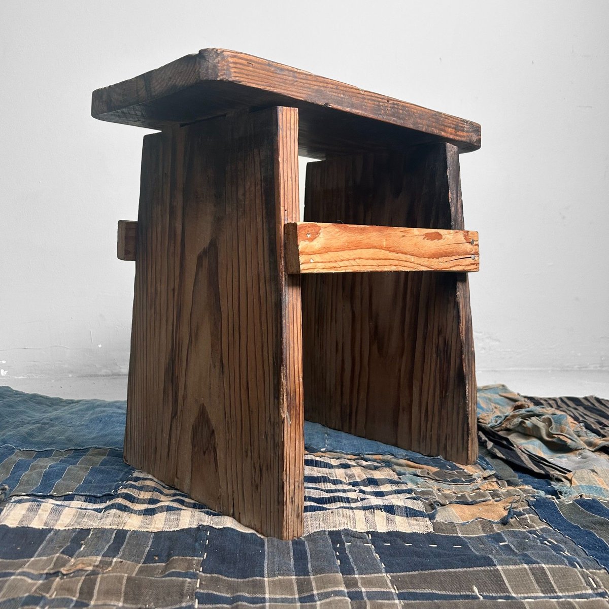Shōwa Era Wooden Fumidai Step Stool, Japan, 1960s for sale at Pamono