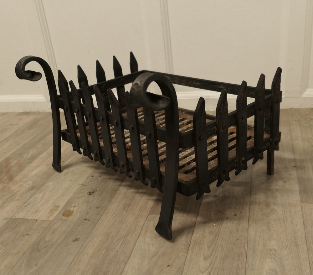 Braciere autoportante in ferro, metà XIX secolo in vendita su Pamono