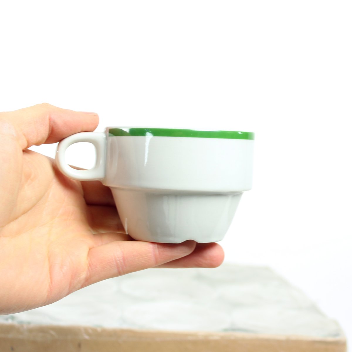 Weiße Porzellantassen von Lubiana, Poland, 1960er, 12er Set bei Pamono ...