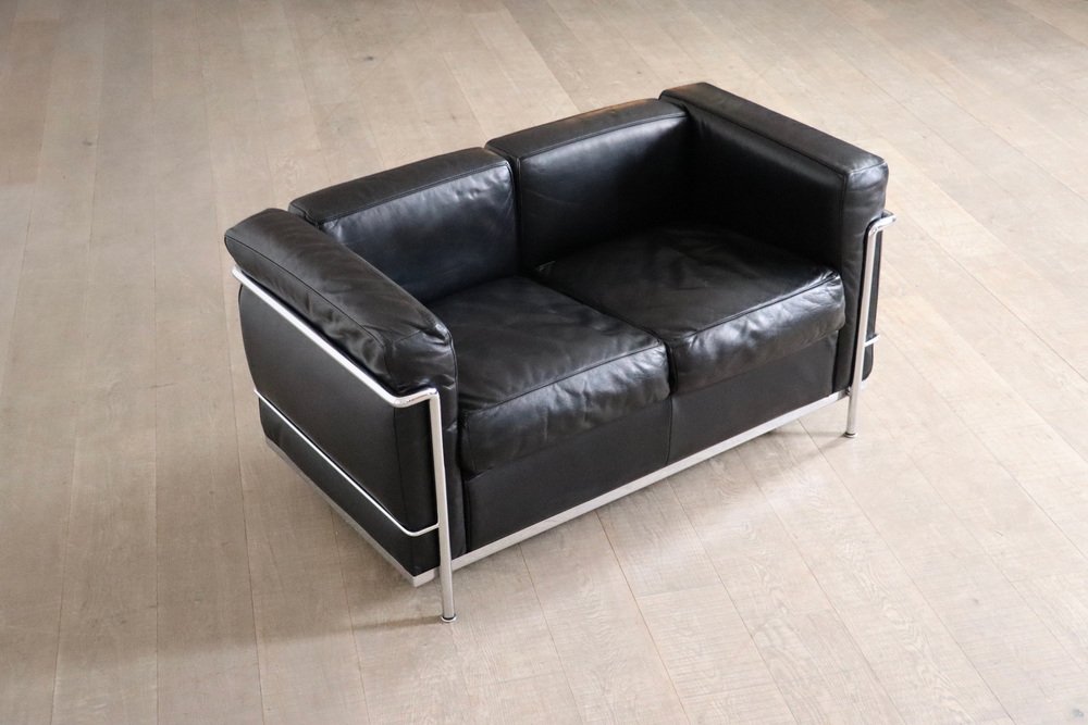 LC2 2-Sitzer Sofa von Charlotte Perriand & Le Corbusier für Cassina, 1965 bei Pamono kaufen
