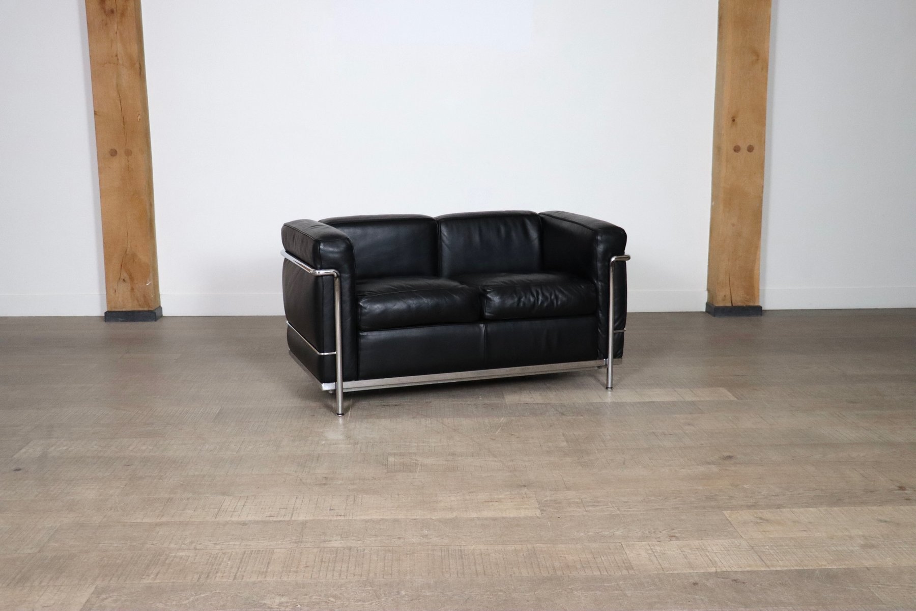 LC2 2-Sitzer Sofa von Charlotte Perriand & Le Corbusier für Cassina, 1965 bei Pamono kaufen