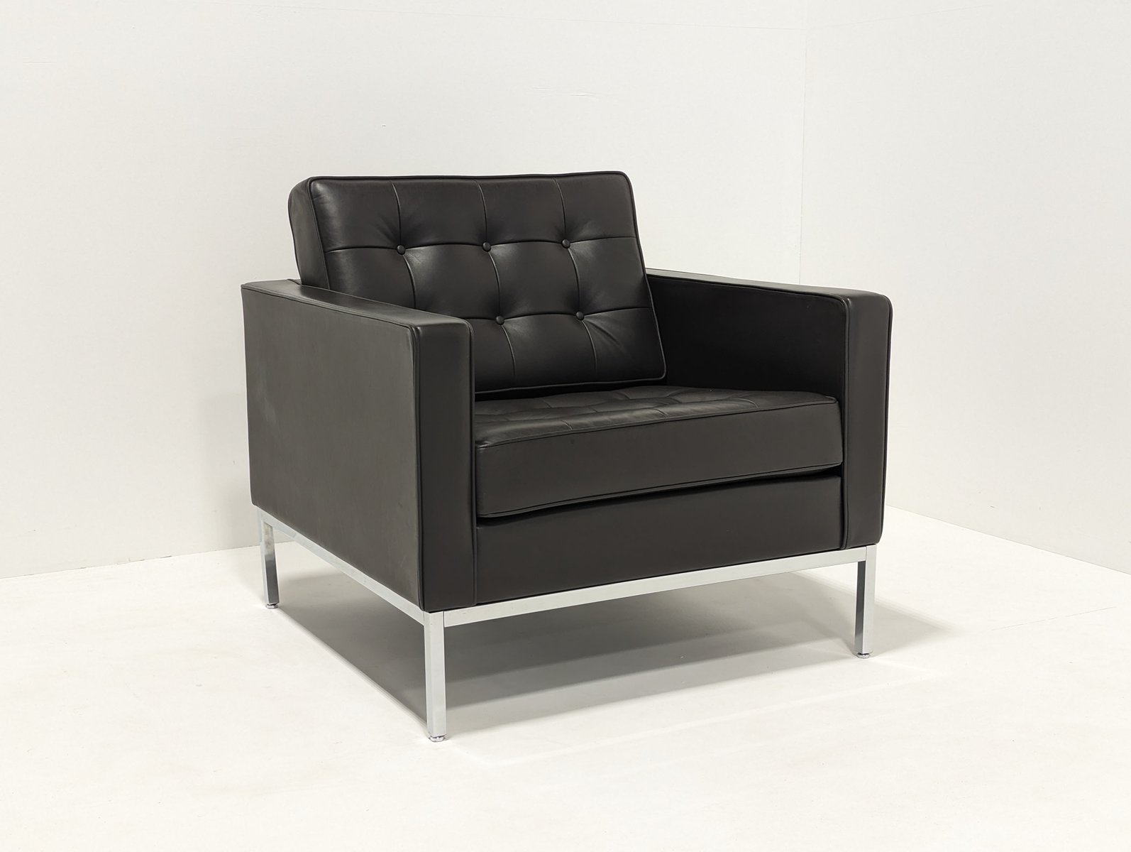 Sabrina Armchair by Florence Knoll Bassett for Knoll Studio for sale at ...