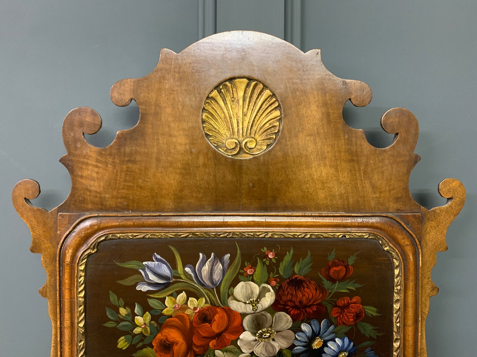 Queen Anne Revival Walnut Wall Mirror, 1920 for sale at Pamono