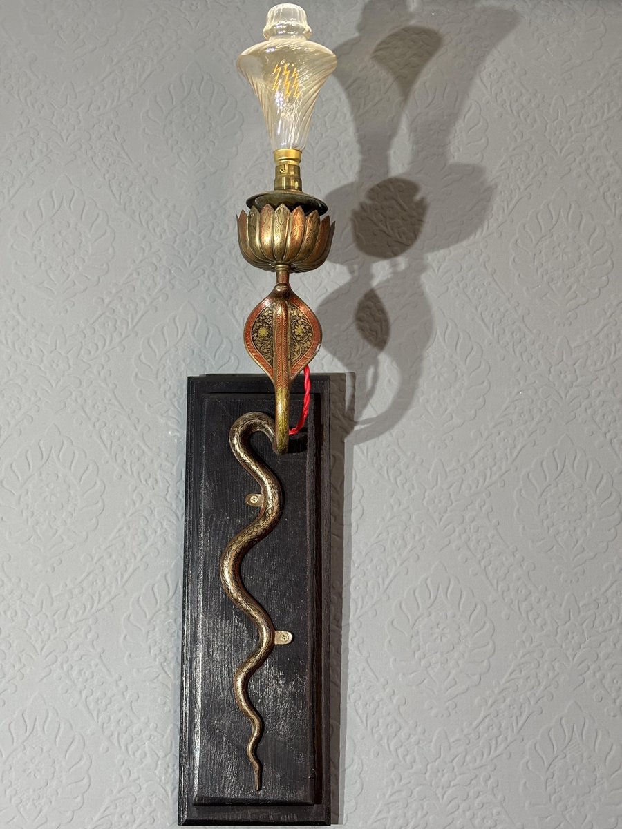 Art Deco Cobra Wall Light, 1920s for sale at Pamono