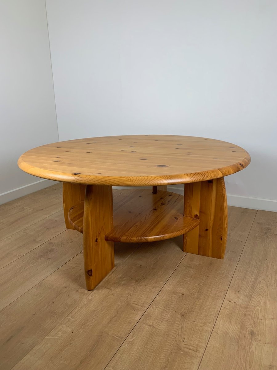 Modernist Pine Coffee Table, 1980s-1990s for sale at Pamono