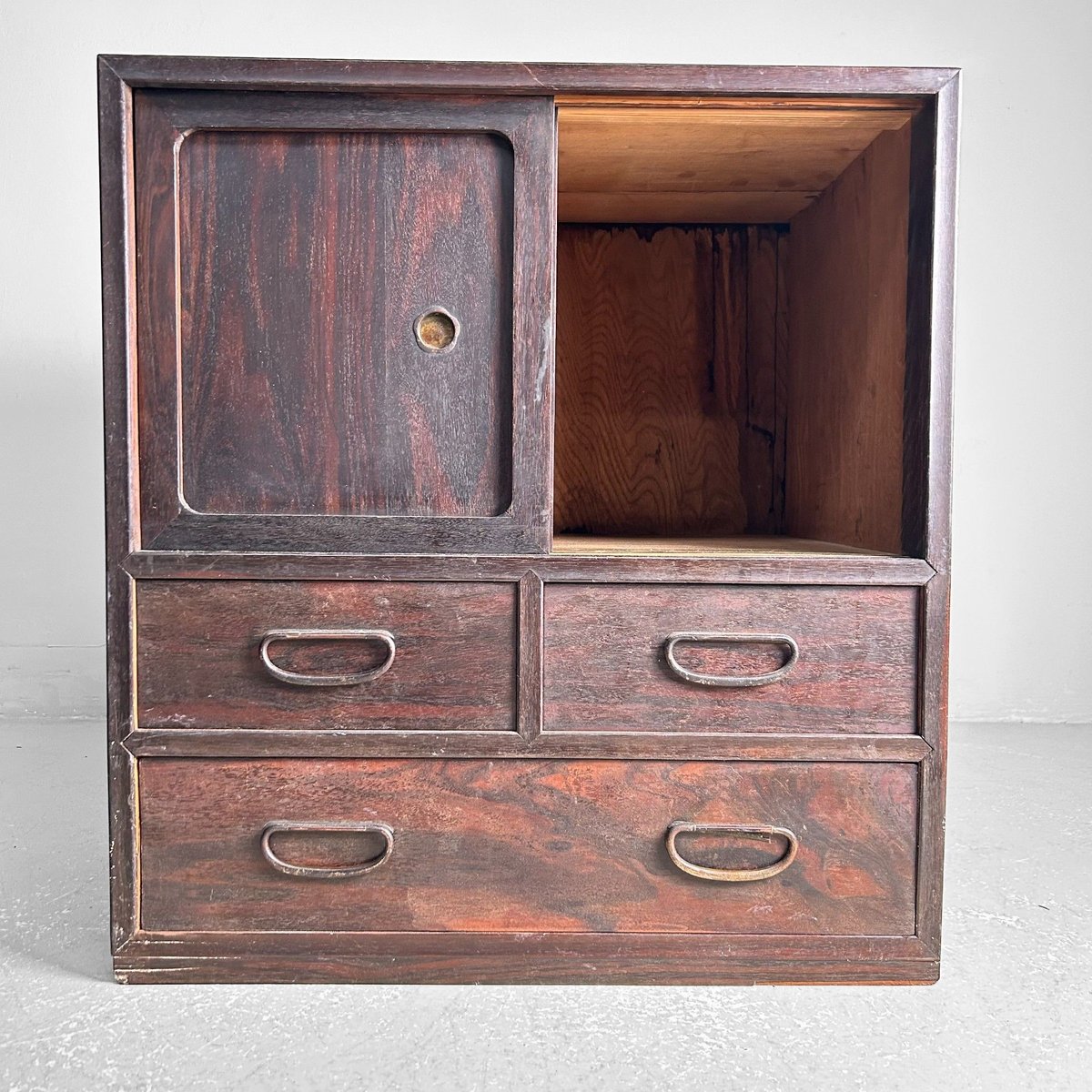 Japanese Tansu Musical Storage Cabinet, 1930s for sale at Pamono