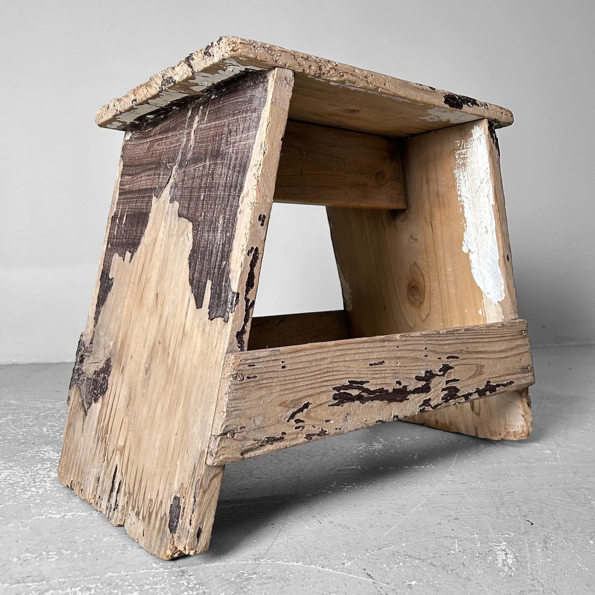 Vintage Wooden Stool, Japan, 1950s for sale at Pamono