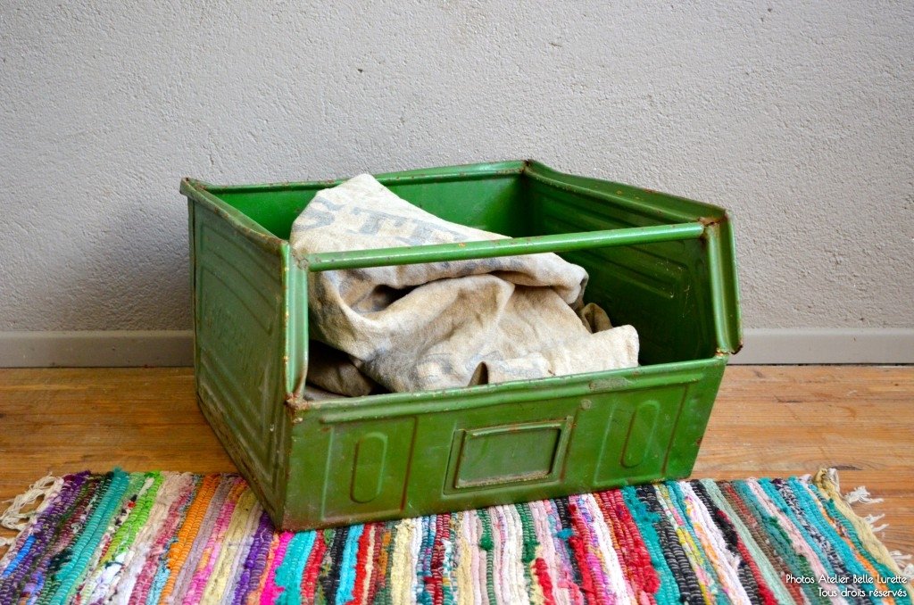 Large Lager Fix Metal Crate for sale at Pamono