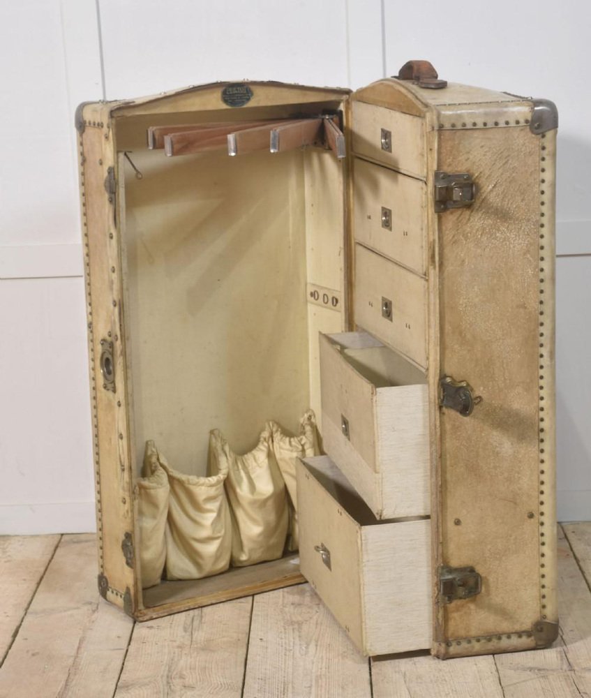 Leather Traveling Trunk from Pretot Paris, 1890s for sale at Pamono