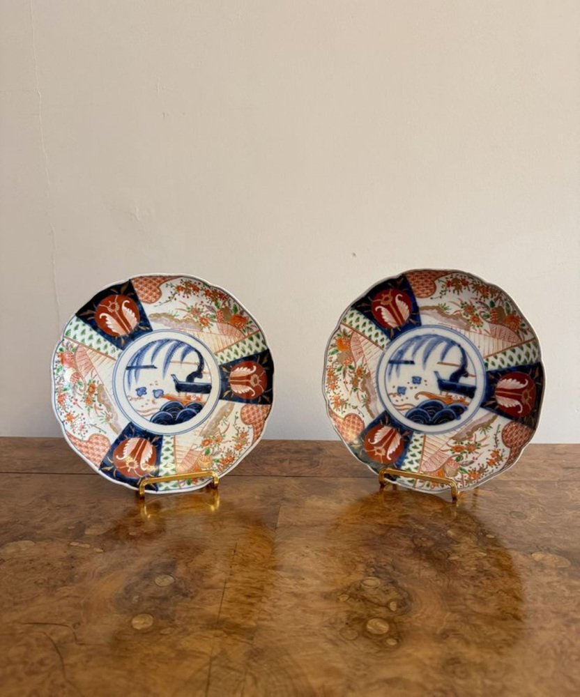 Antique Japanese Imari Plates, 1900s, Set of 2 for sale at Pamono