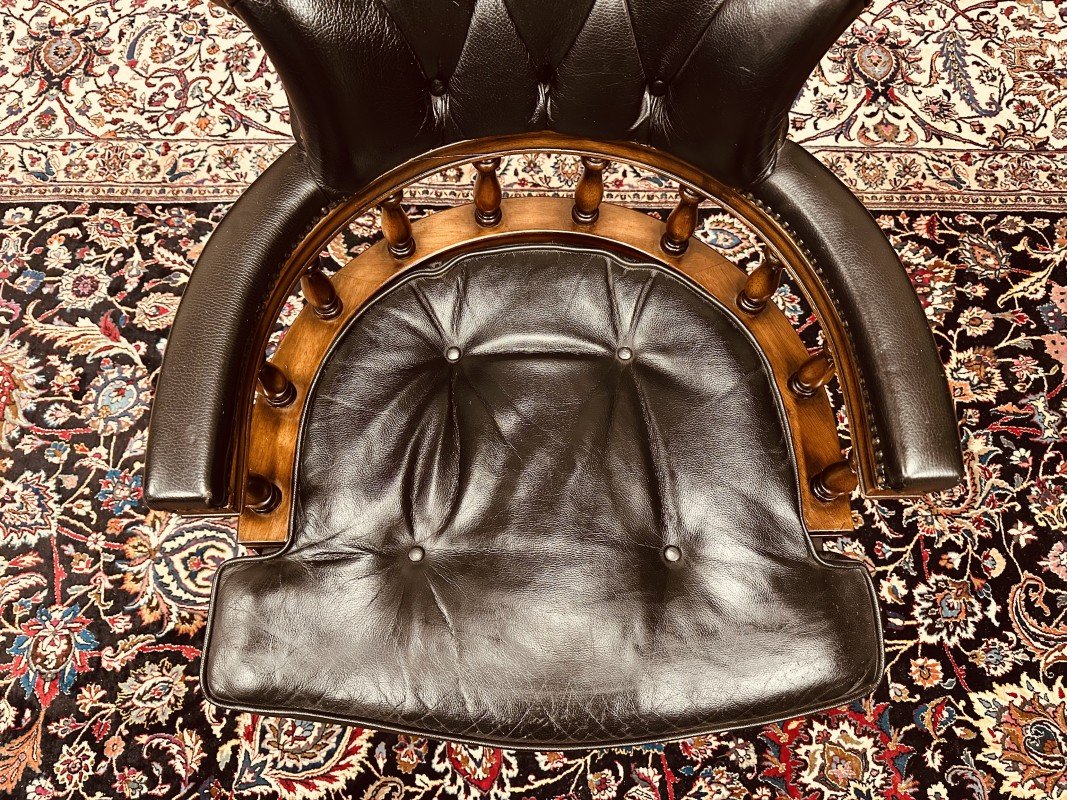 English Chesterfield Office Chair Captain Chair for sale at Pamono