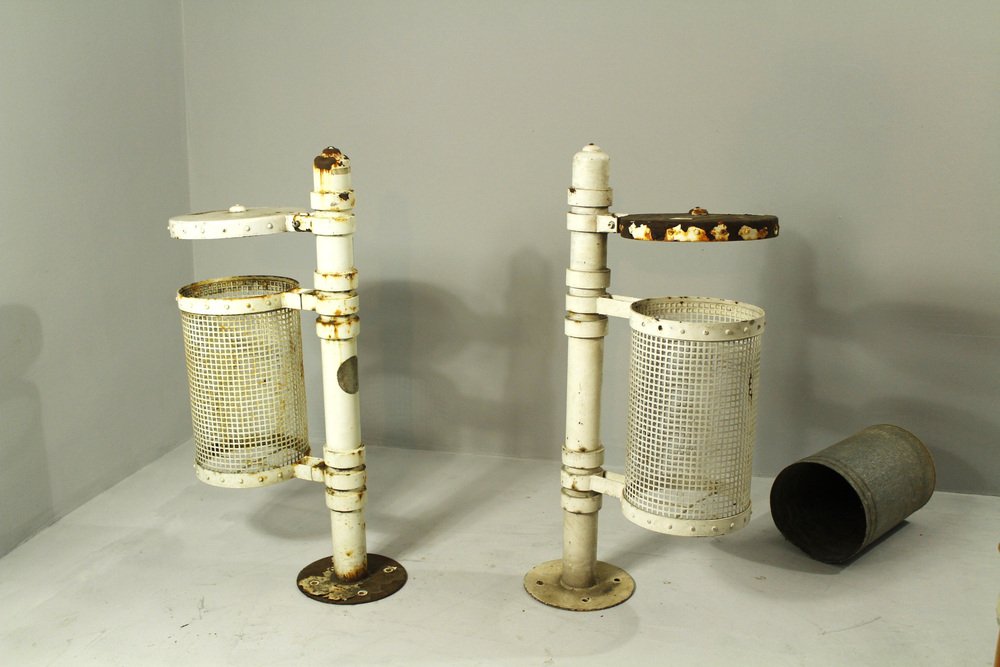 Steel Public Trash Bins, 1970s, Set of 2 for sale at Pamono