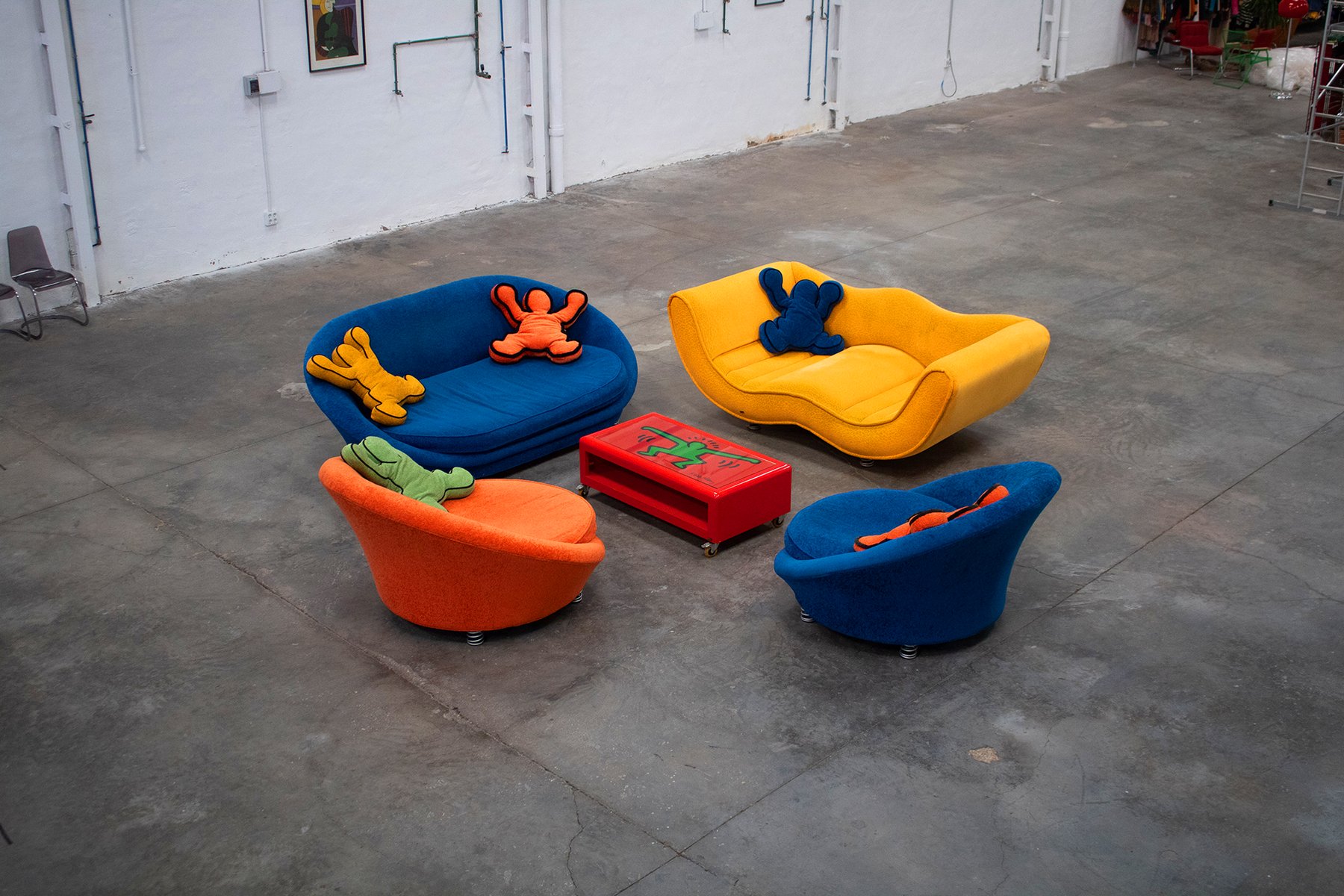 Living Room Set by Keith Haring for Bretz, 1998, Set of 5 for sale at ...