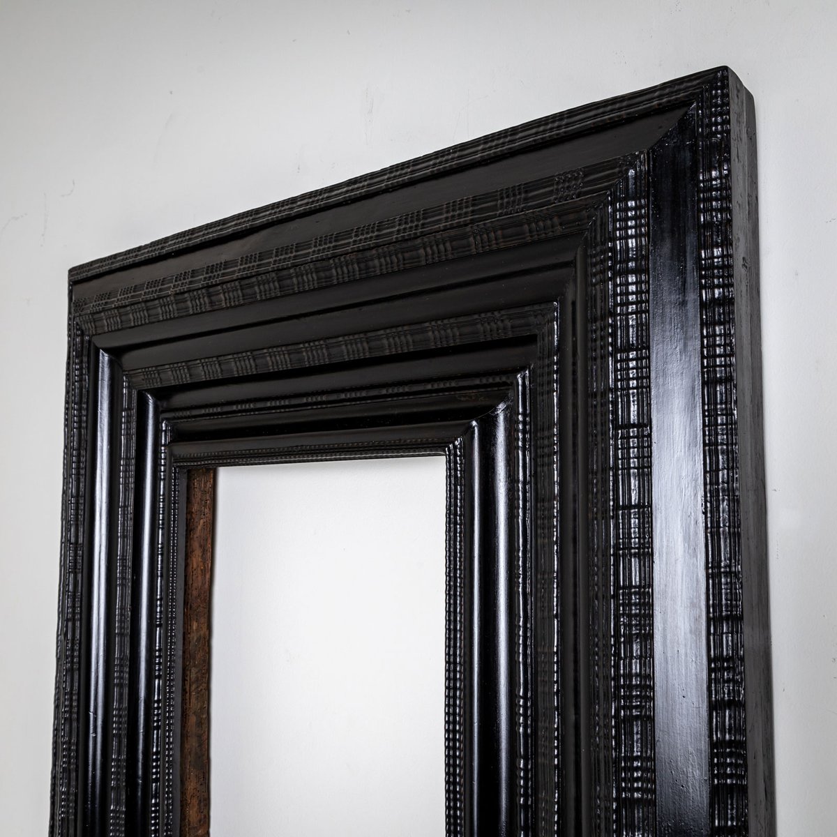 Black Ripple Moulding Frame, Netherlands, 17th Century for sale at Pamono