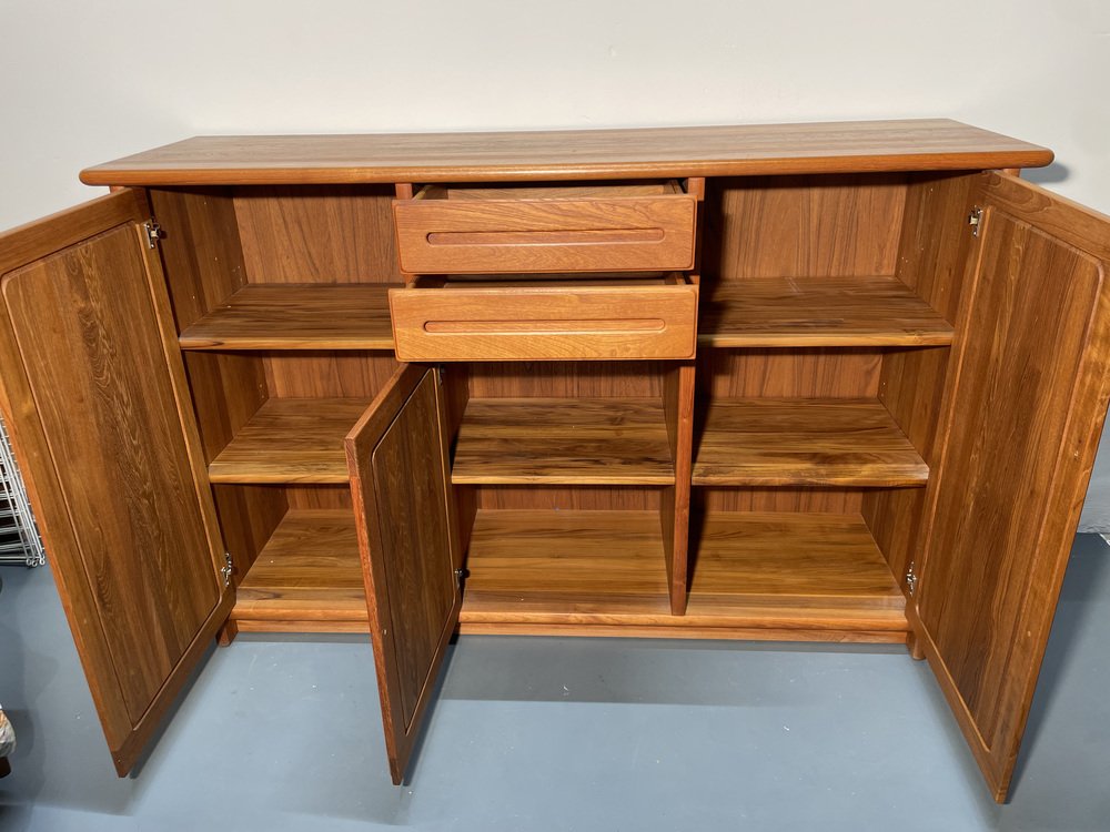 Scandinavian Teak Highboard, 1970s for sale at Pamono