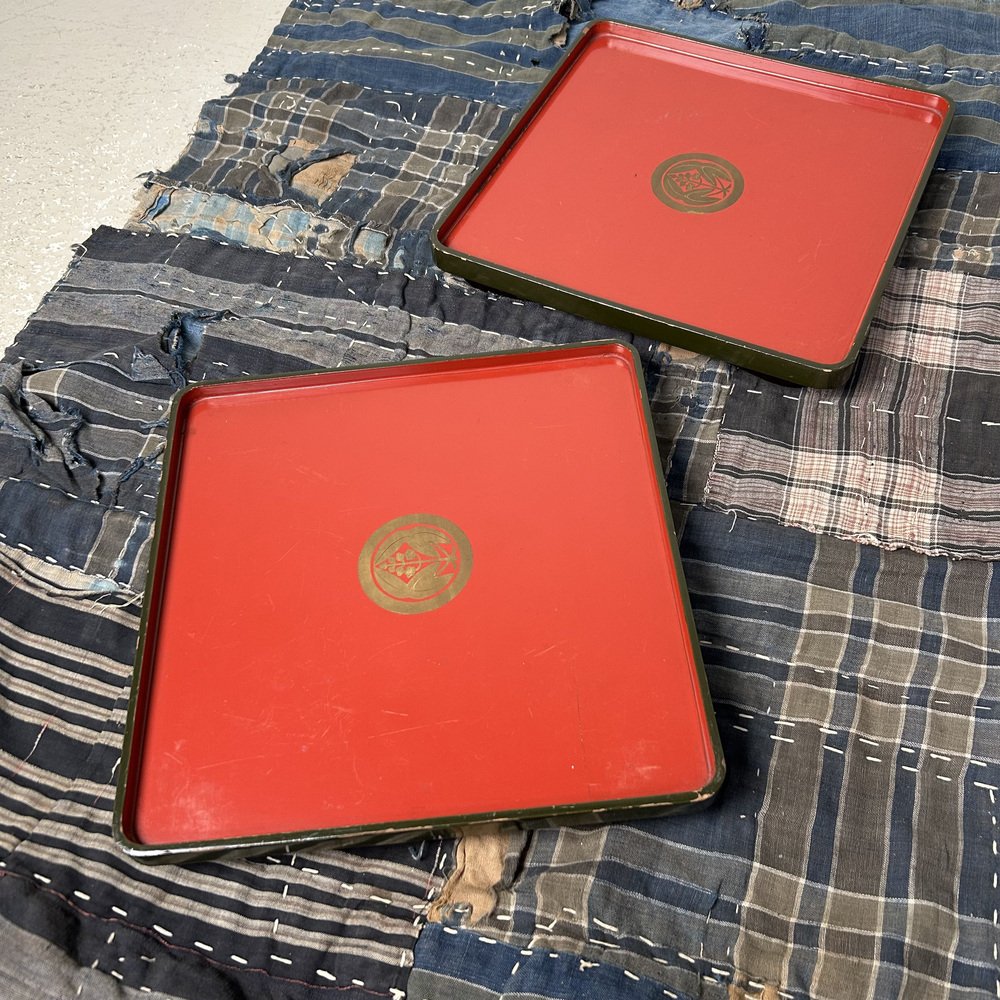 Urushi Lacquer Trays, Japan, 1920s, Set of 2 for sale at Pamono