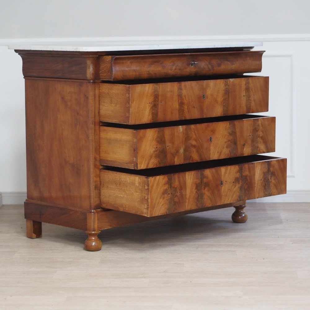 Late 19th Century Marble Topped Chest of Drawers for sale at Pamono