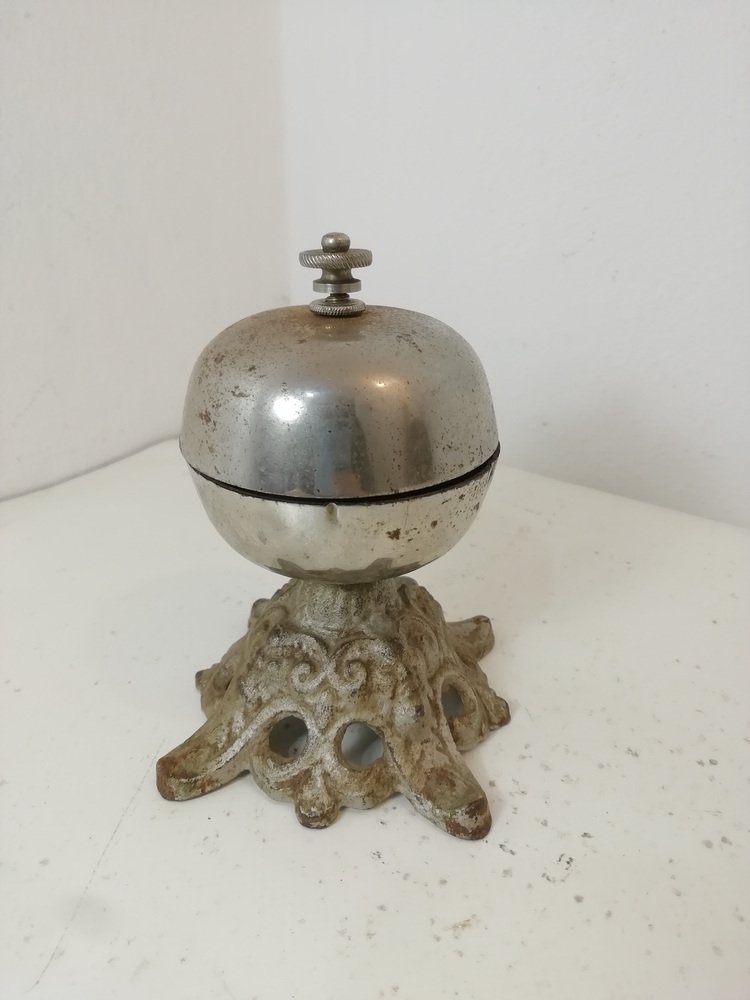 Rotating Counter Bell, Italy, 1910s for sale at Pamono