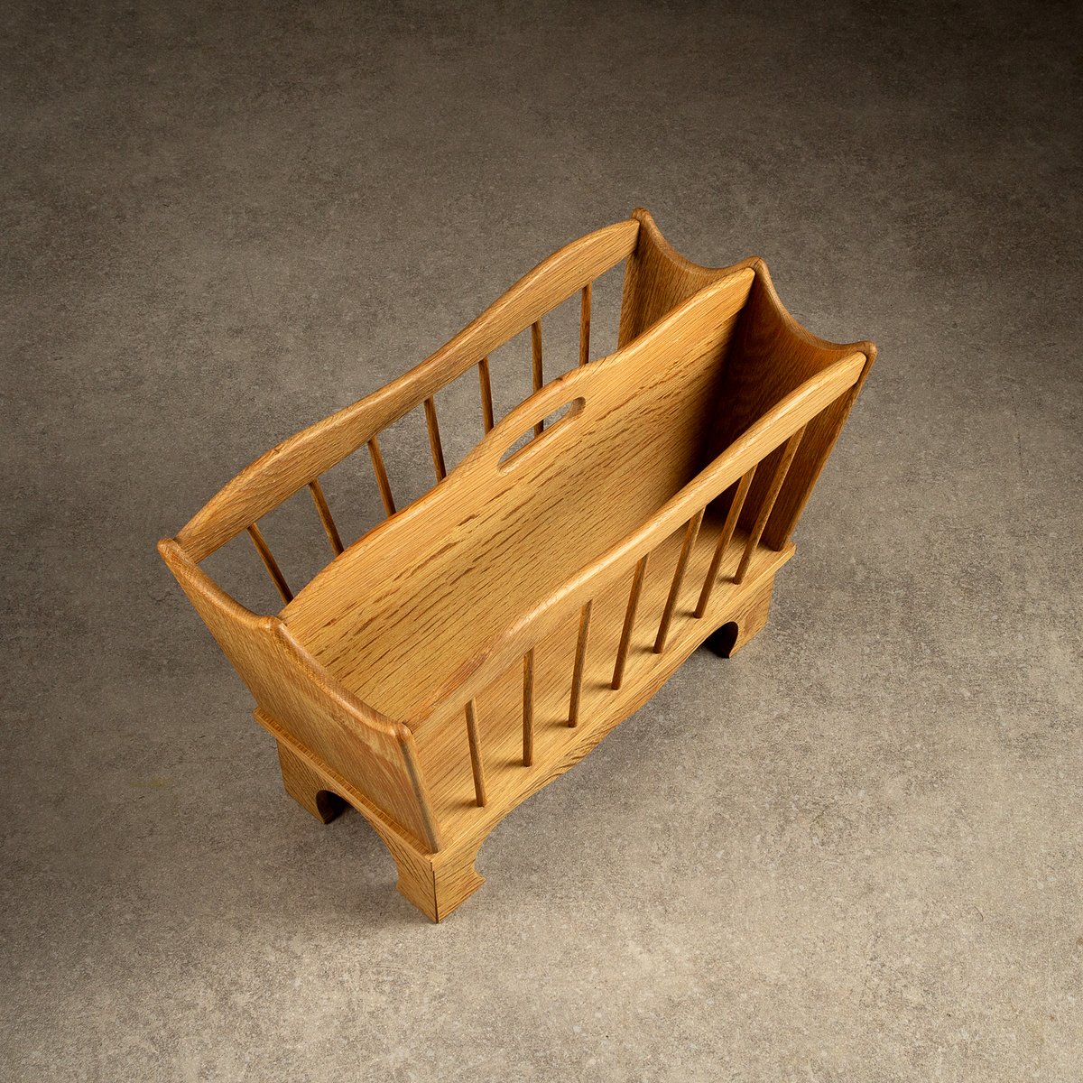 Oak Magazine Rack, Denmark, 1950s for sale at Pamono