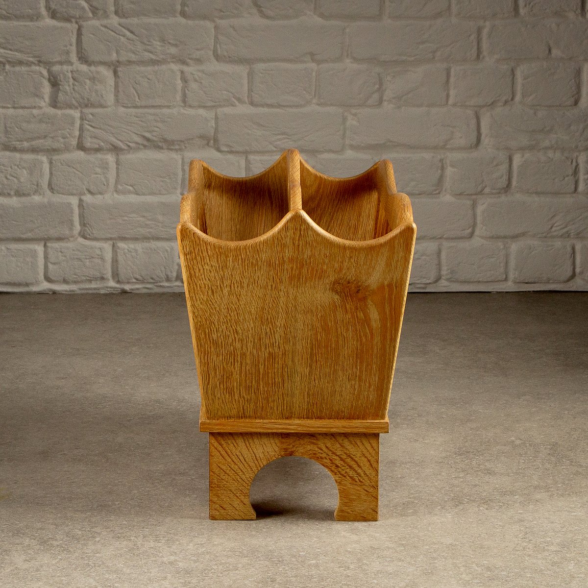 Oak Magazine Rack, Denmark, 1950s for sale at Pamono