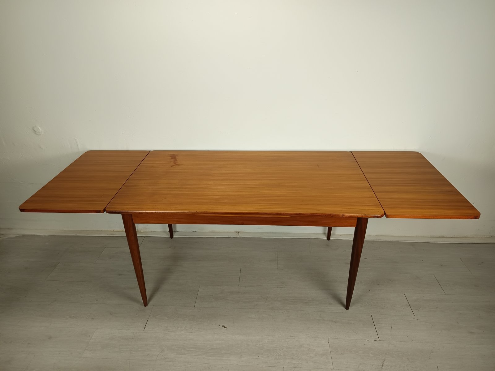 Vintage Extendable Teak Table, 1960s for sale at Pamono