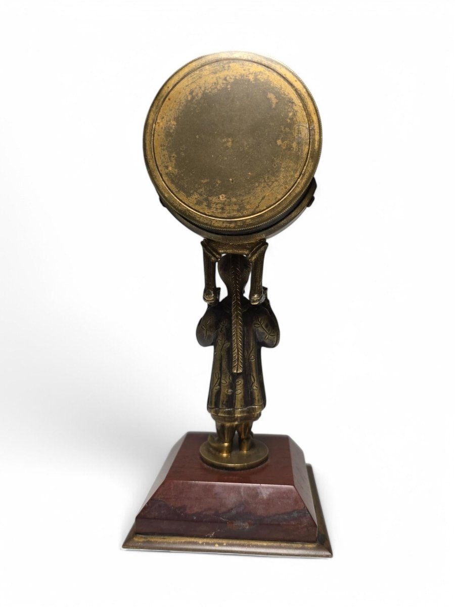 Small Chinese Clock, 1900s for sale at Pamono