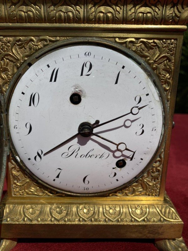 18th Century Louis XVI Gilt Bronze Carriage Clock for sale at Pamono