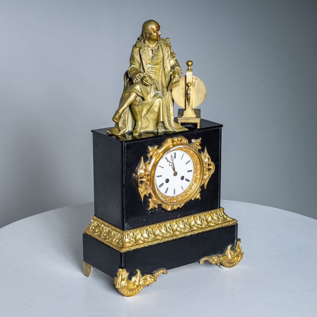 Black Mantel Clock with Benjamin Franklin in Bronze, Last 19th Century ...