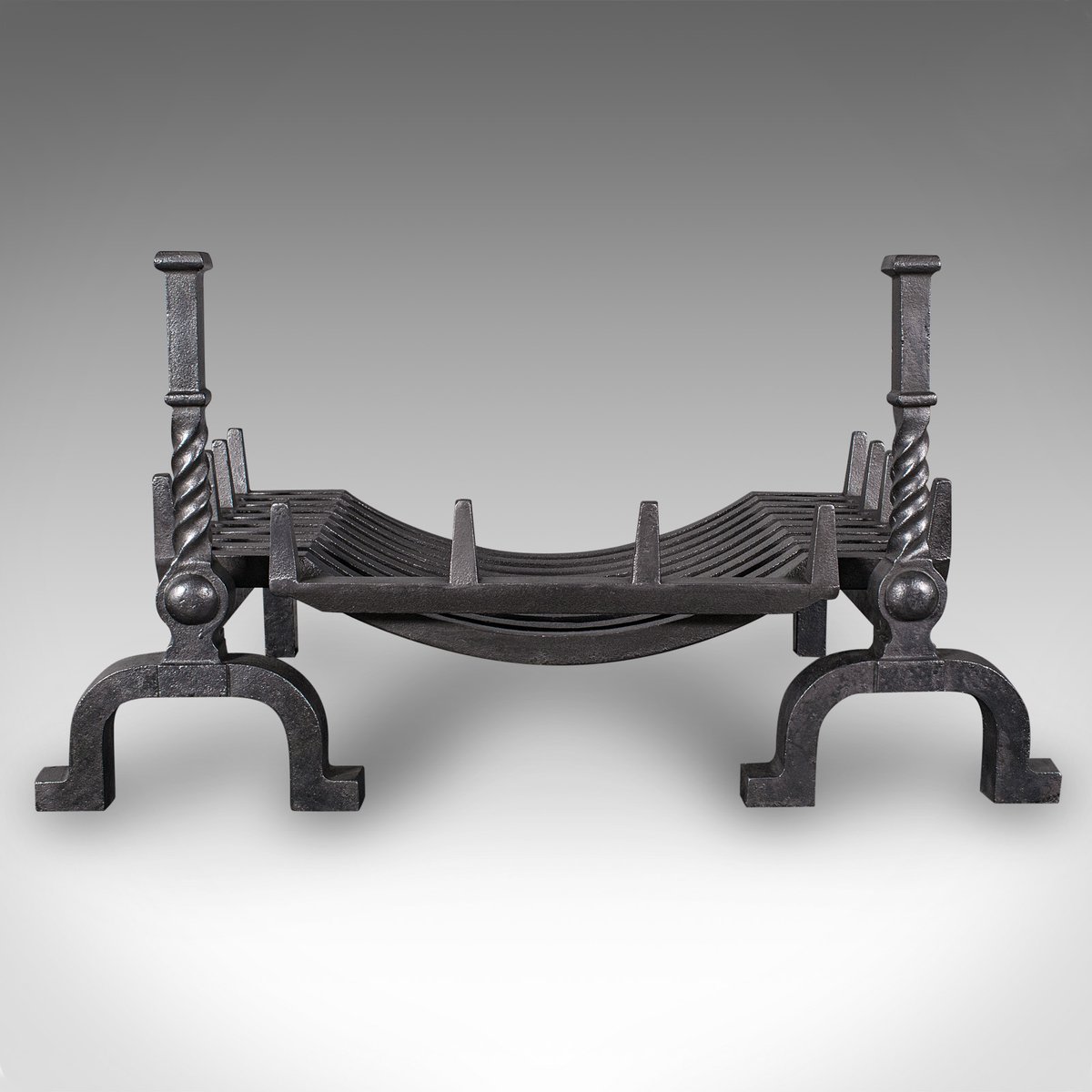 English Cast Iron Fireplace Set, 1910, Set of 3 for sale at Pamono