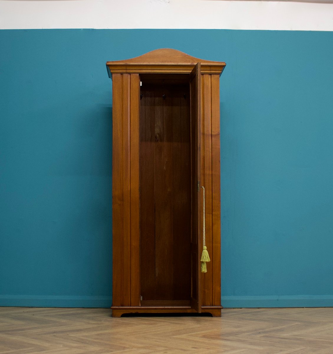 Edwardian Walnut Hall Robe Cabinet, 1900s for sale at Pamono