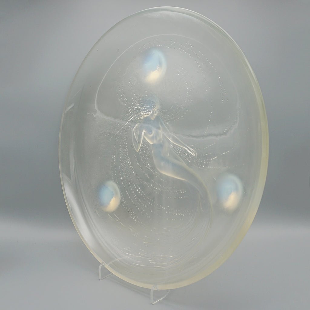 Art Deco Glass Charger by Rene Lalique, 1920s for sale at Pamono