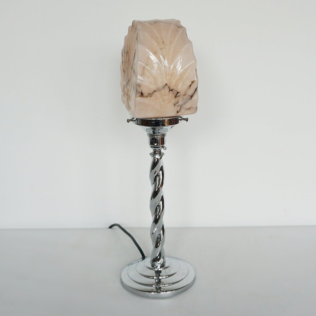 Art Deco Table Lamp with Pink Clam Shade for sale at Pamono