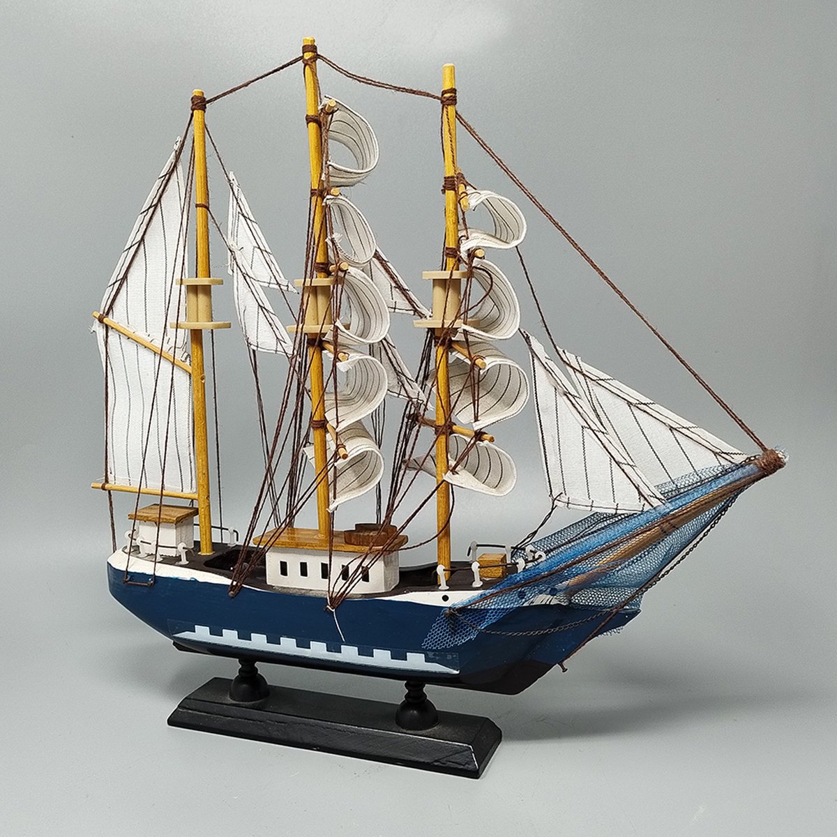 Belem Model Ship, England, 1970s for sale at Pamono