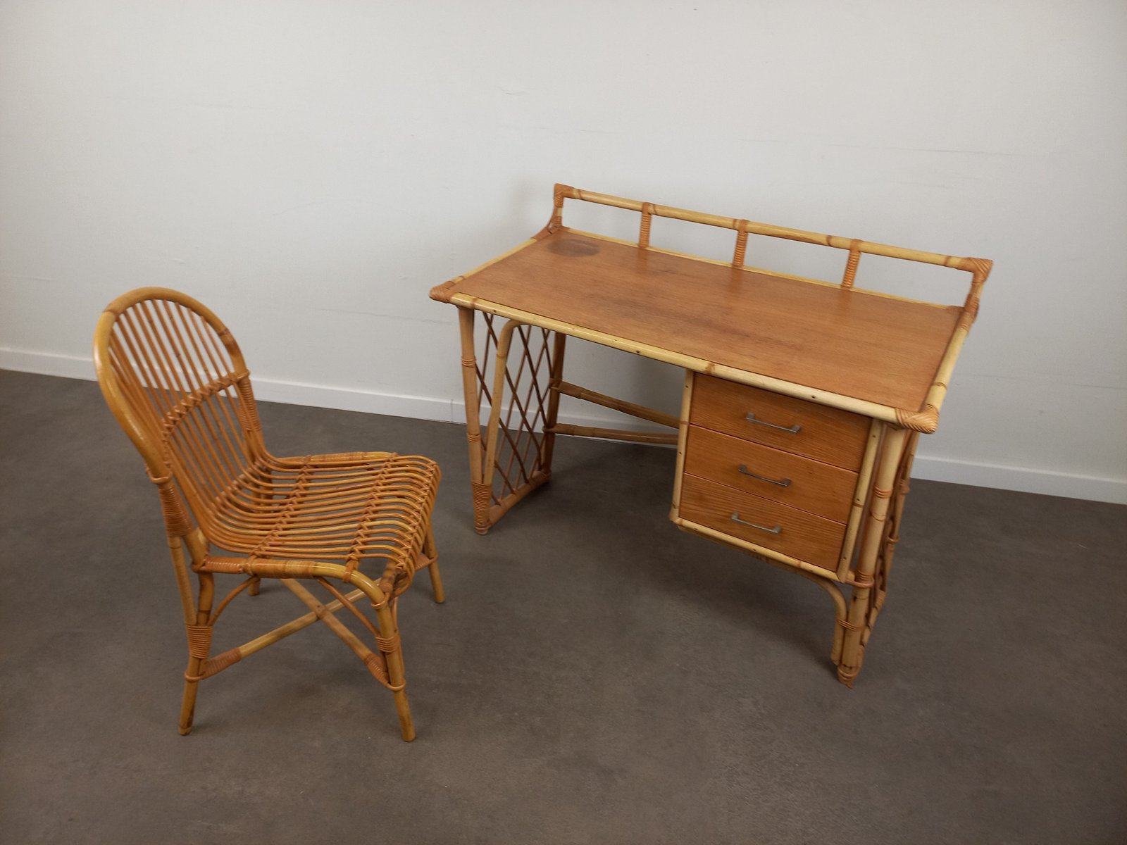 Rattan Desk and Chair, 1950s, Set of 2 for sale at Pamono