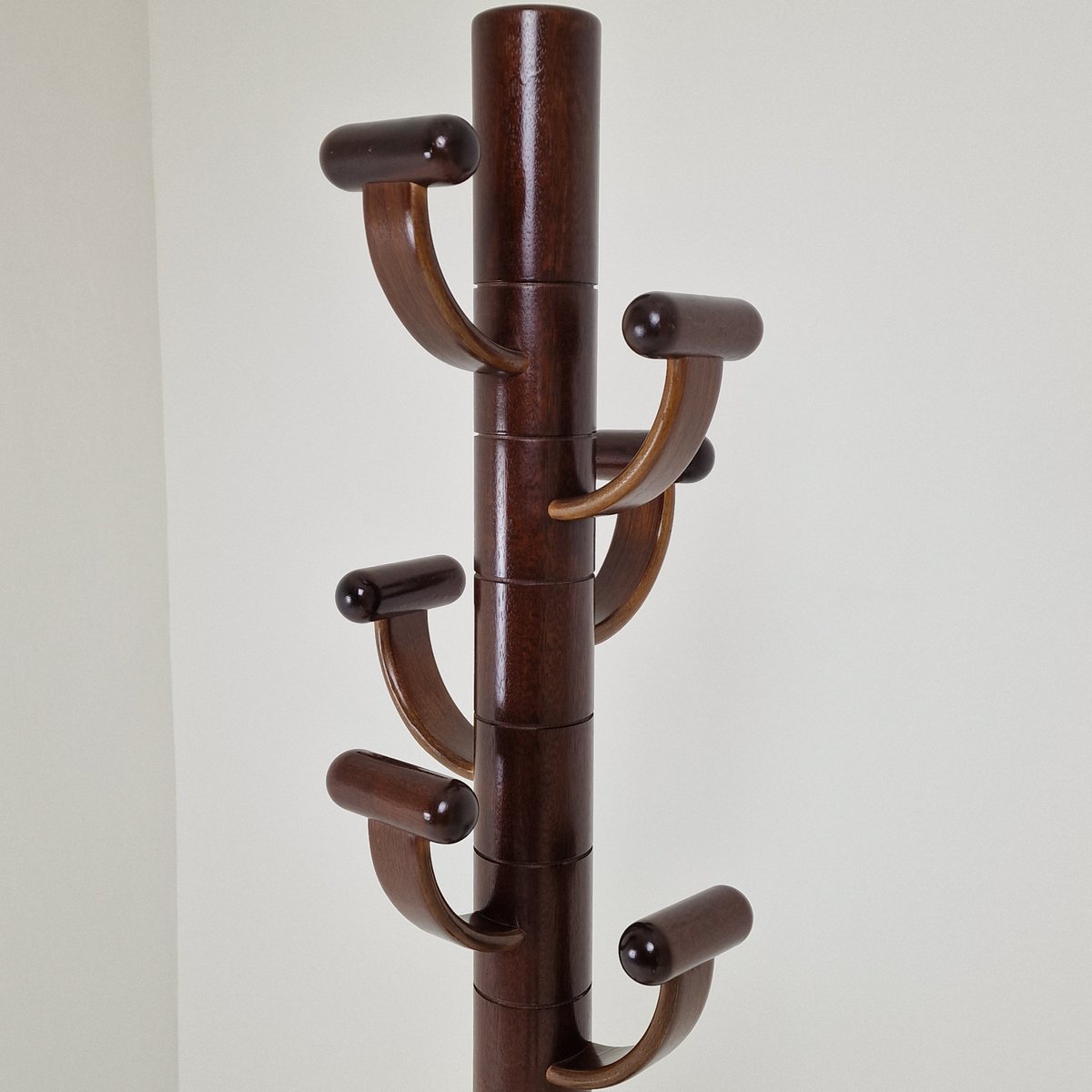 Italian Teak Wooden Coat Rack, 1980s for sale at Pamono