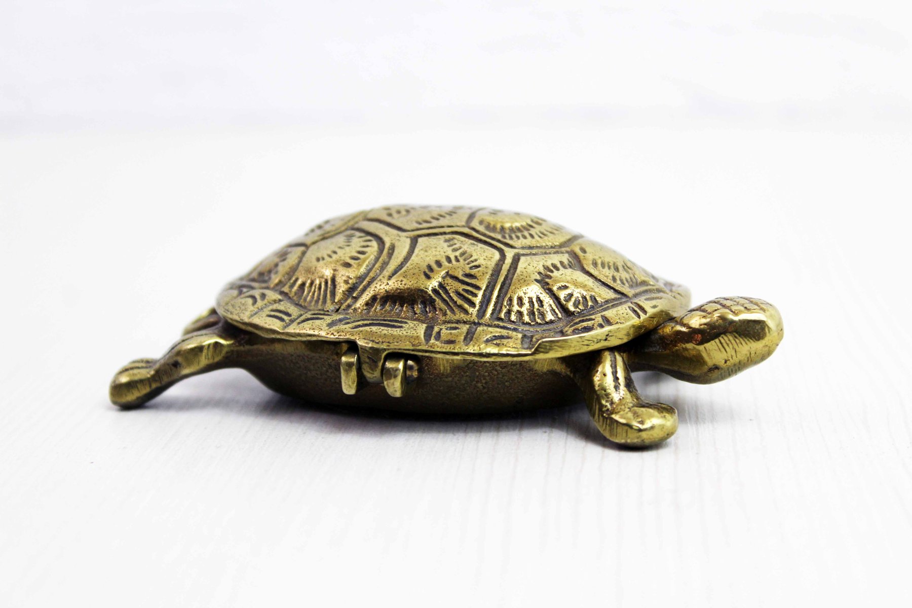 Vintage Brass Turtle Ashtray, 1960s for sale at Pamono