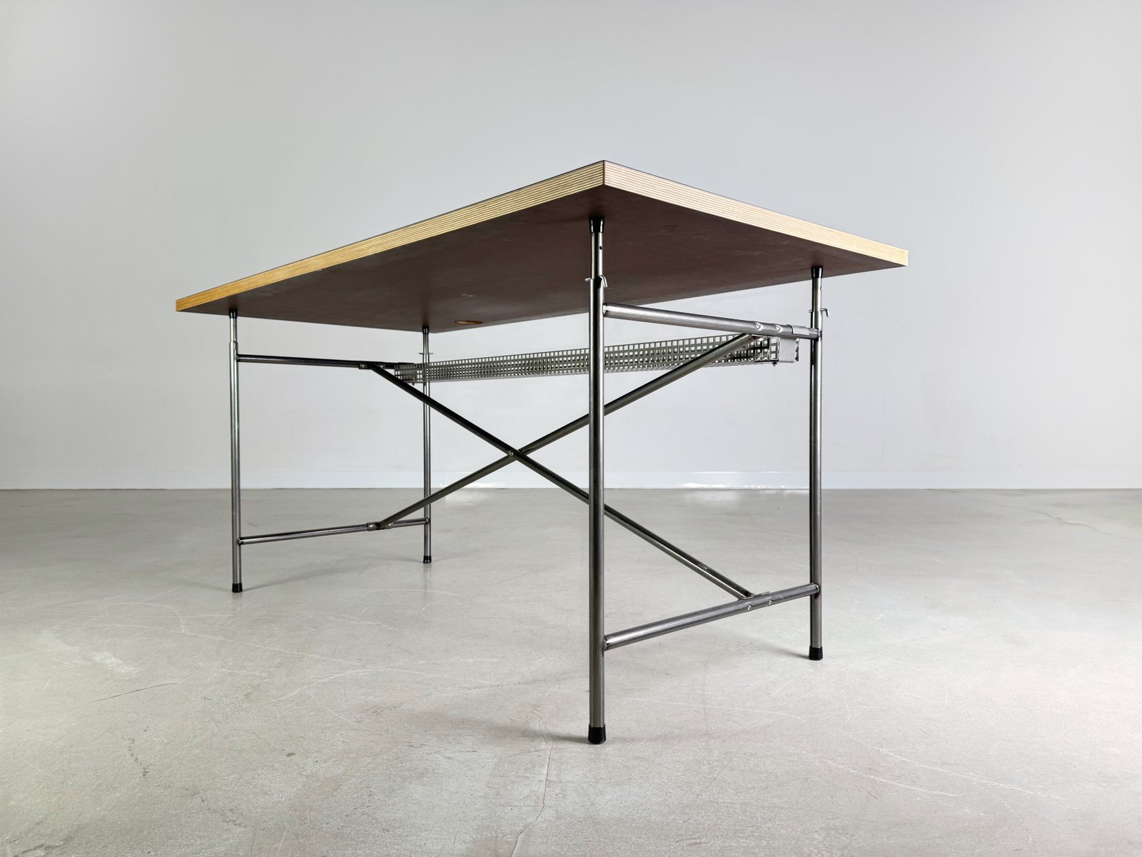 Metal Desk by Egon Eiermann for Richard Lampert, 1950s for sale at Pamono