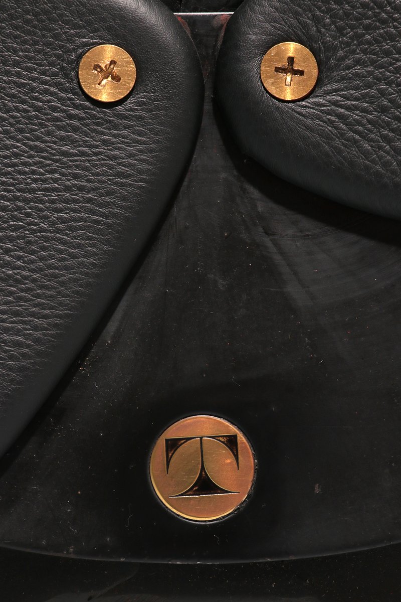 Italian Black Leather Adjustable P40 Relax Chair by Osvaldo Borsani ...