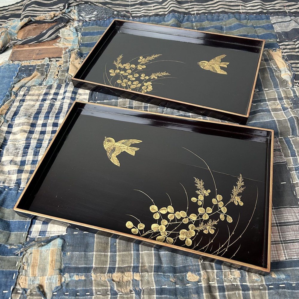Japanese Wooden Lacquerware Trays, 1920s, Set of 2 for sale at Pamono