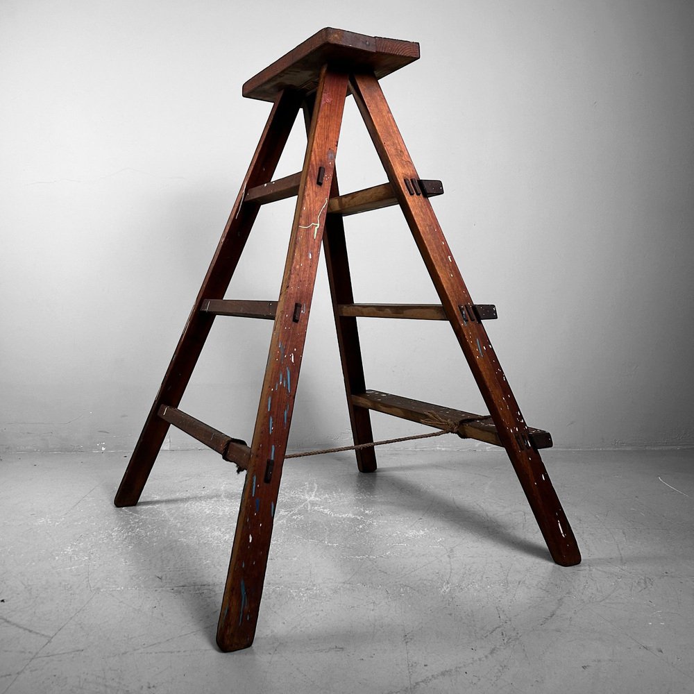 Japanese Minimalist Decorative Wooden Step Ladder, 1950s for sale at Pamono
