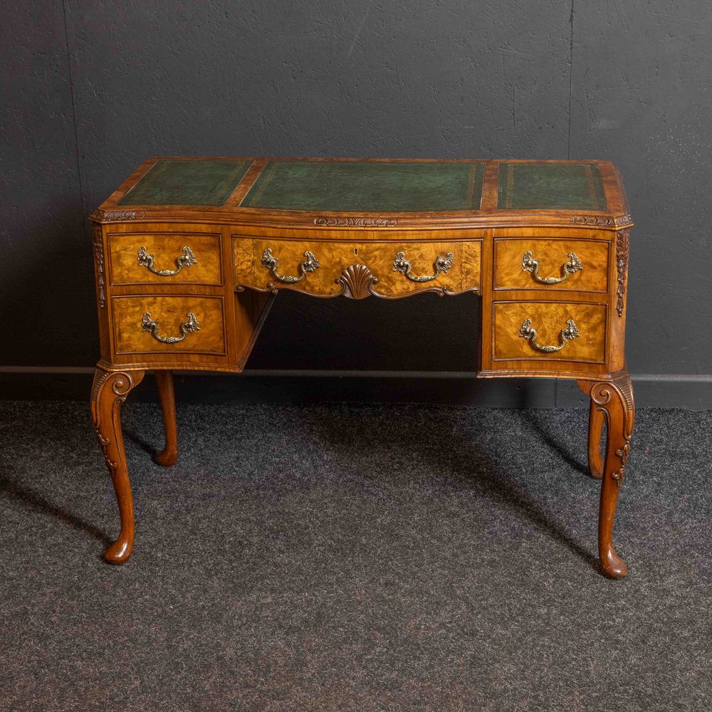 Writing Desk from Maple, 1920s for sale at Pamono