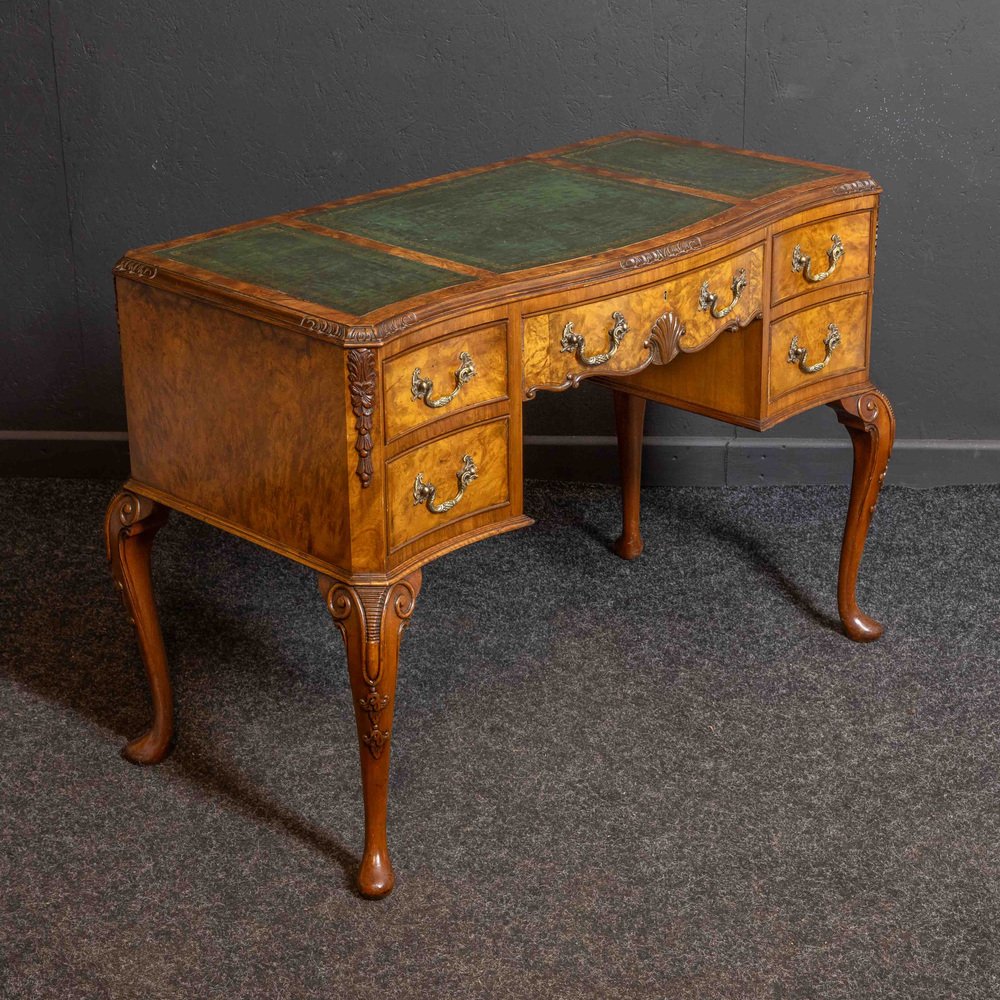 Writing Desk from Maple, 1920s for sale at Pamono