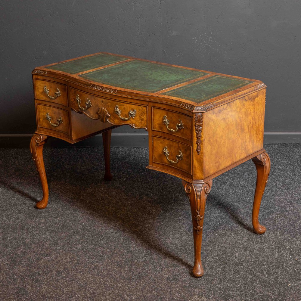 Writing Desk from Maple, 1920s for sale at Pamono
