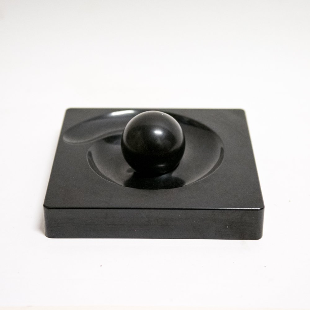 Ashtray by Eleonore Peduzzi Riva for Artemide, 1970s for sale at Pamono